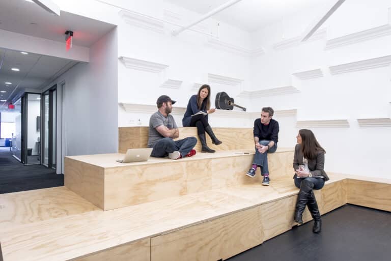 How to design workspaces that spur collaboration - American Press Institute